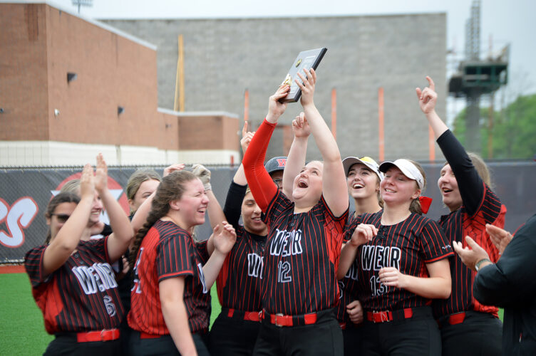 Red Riders storm back to claim the sectional title | News, Sports, Jobs ...